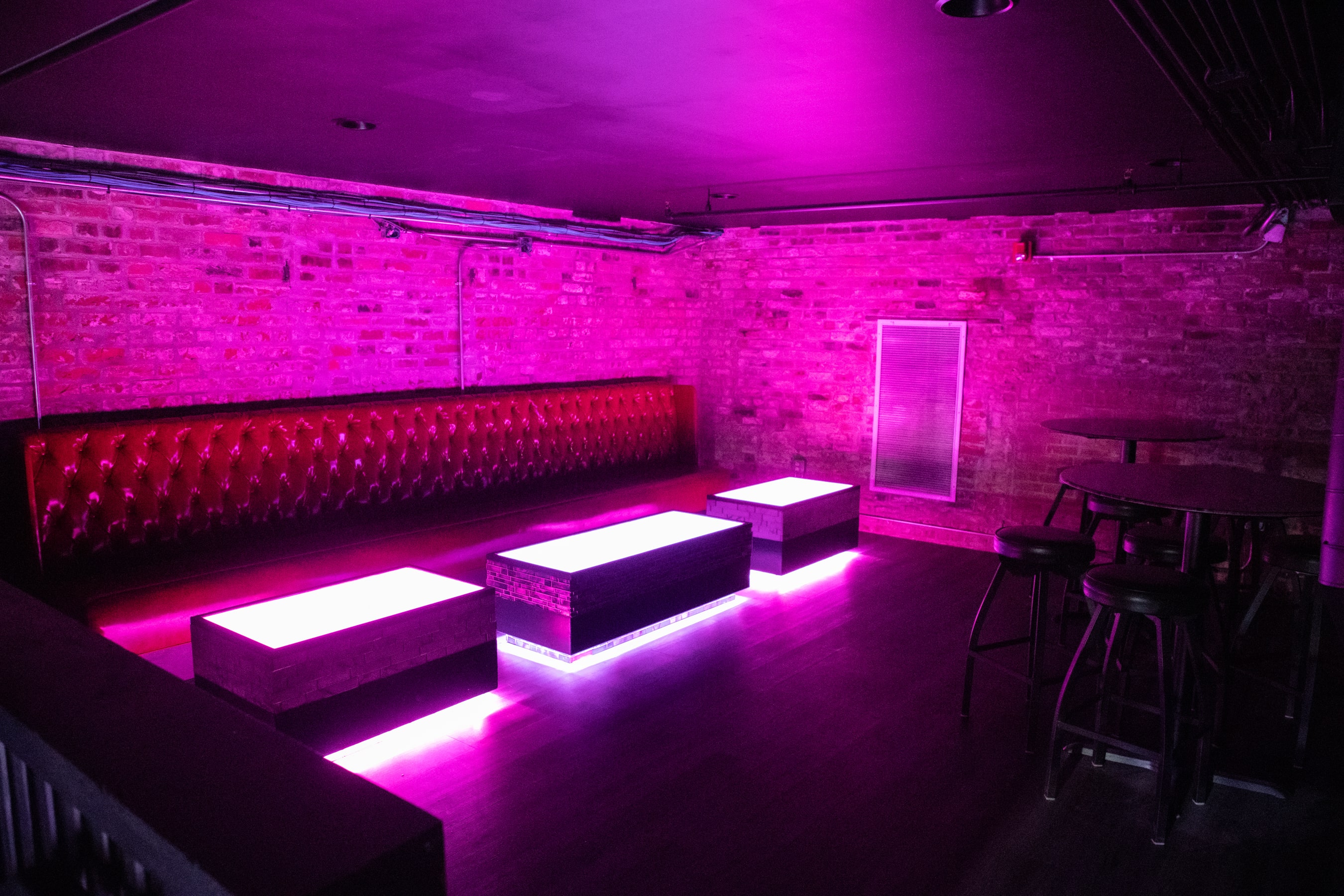 VIP Reservations | Violet Nightclub